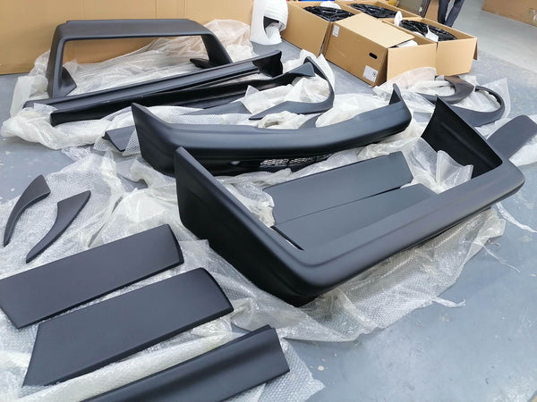 BODY KIT COMPLETO MERCEDES 190e W201 EVO 2 EVO II DTM style Fiberglass
